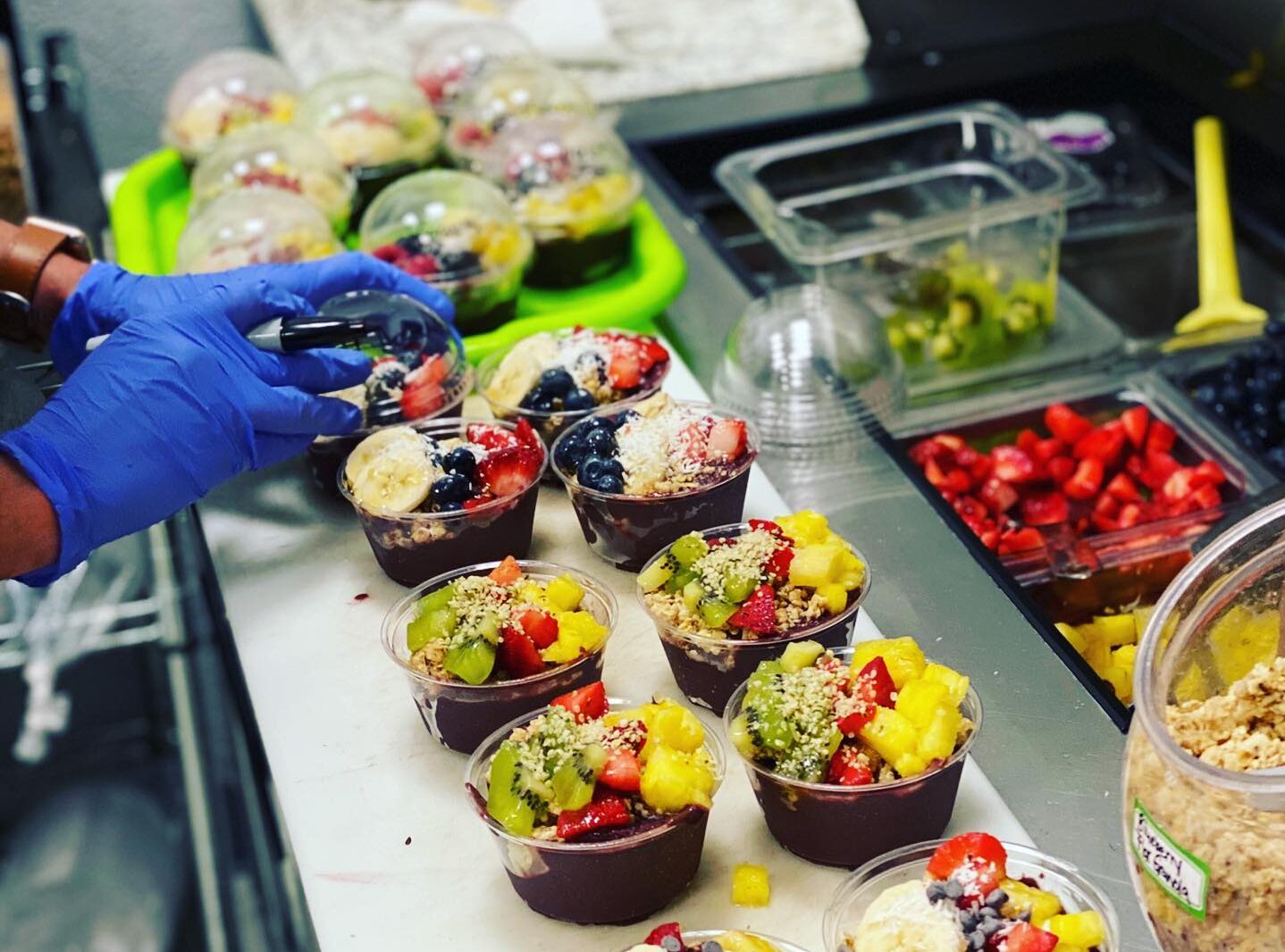 Cakes & Party Cups - The Açaí Bar